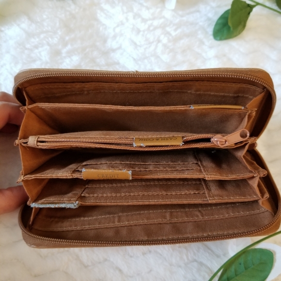 Rosetti | Bags | Rosetti Wallet And Small Bag Bundle Brown And Crem ...